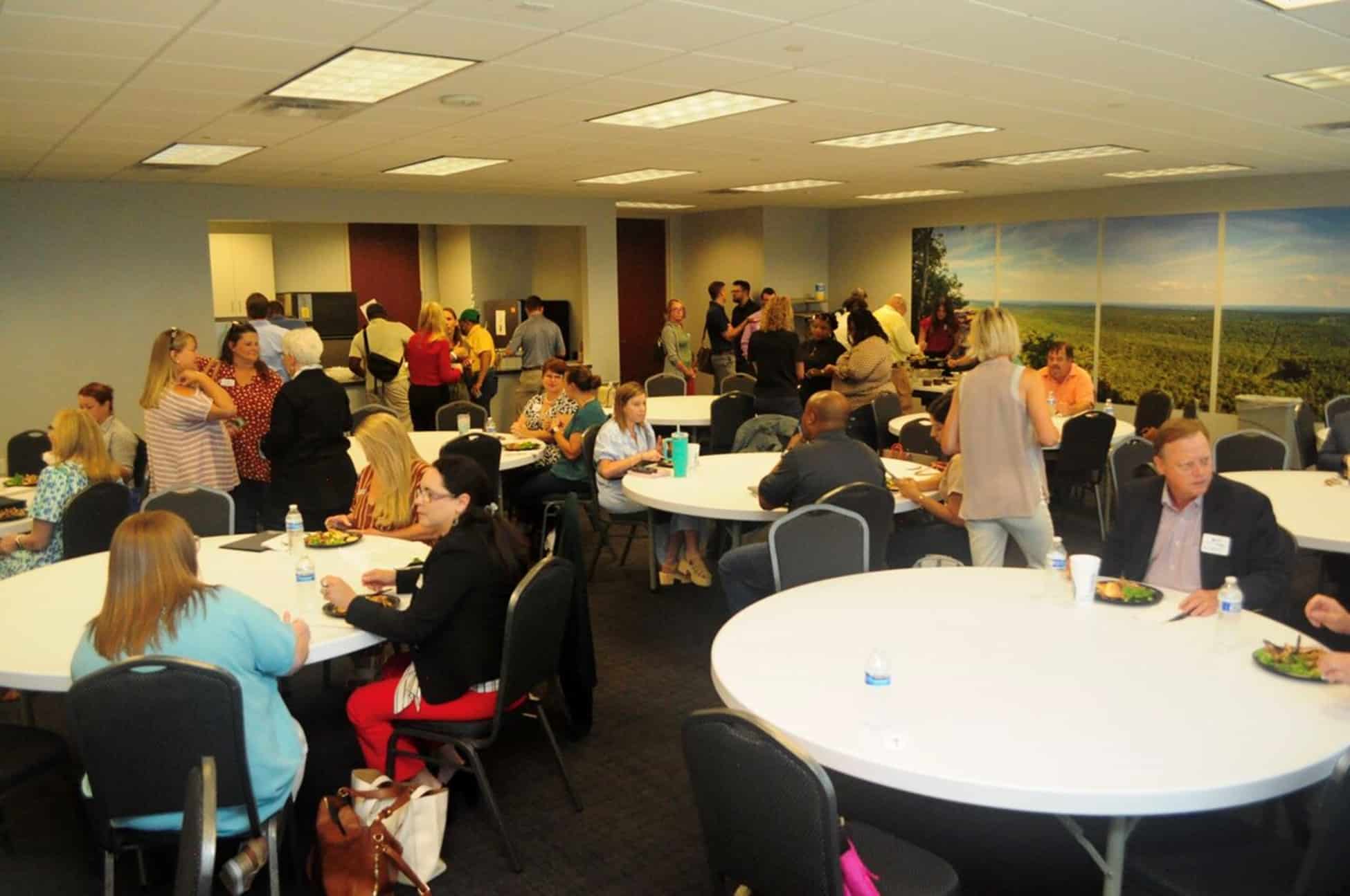 Entrepreneur & Small Business Council - Hoover Chamber